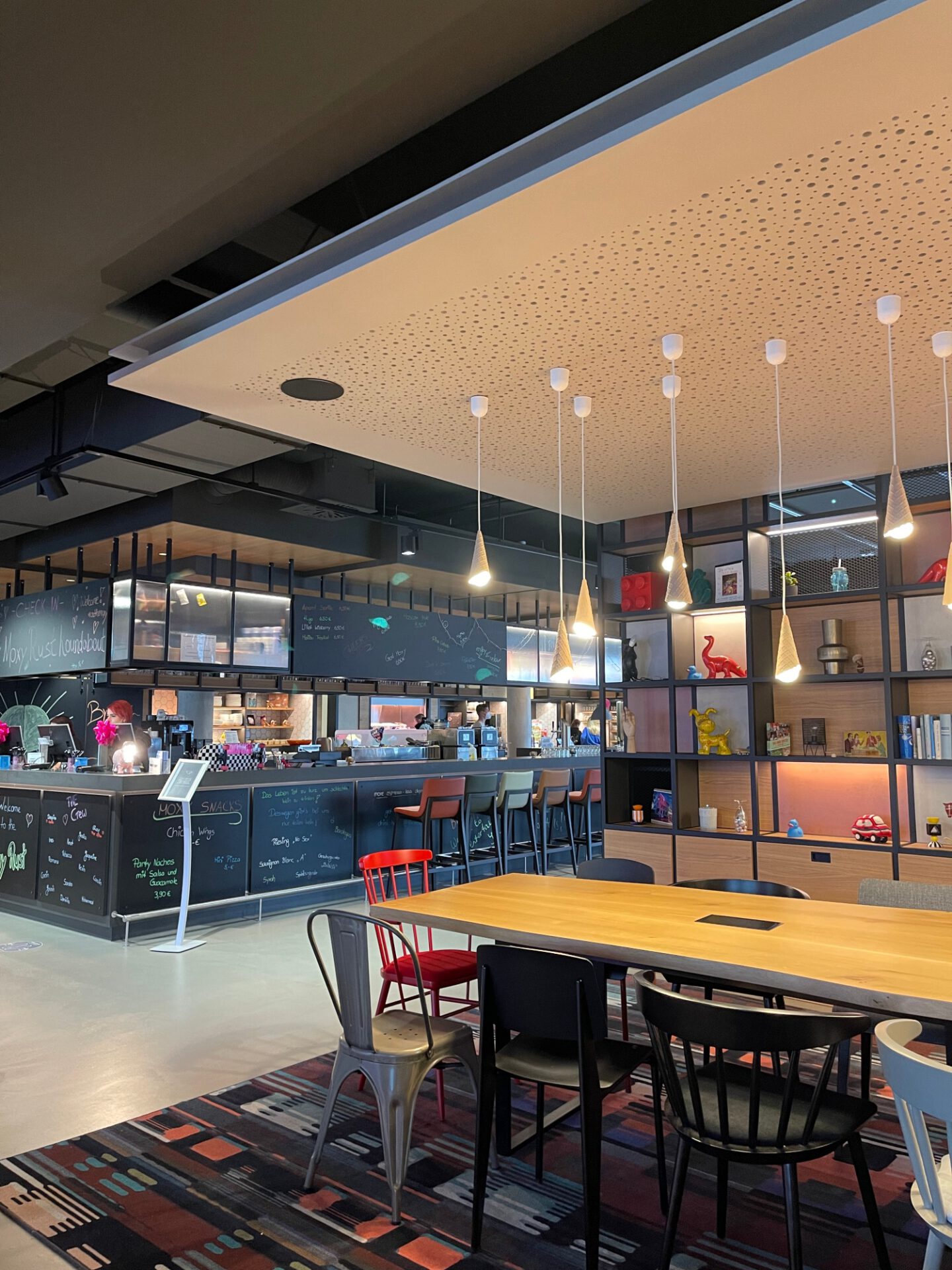 Europa-Park: Moxy Hotel Rust - freizeitparkstories